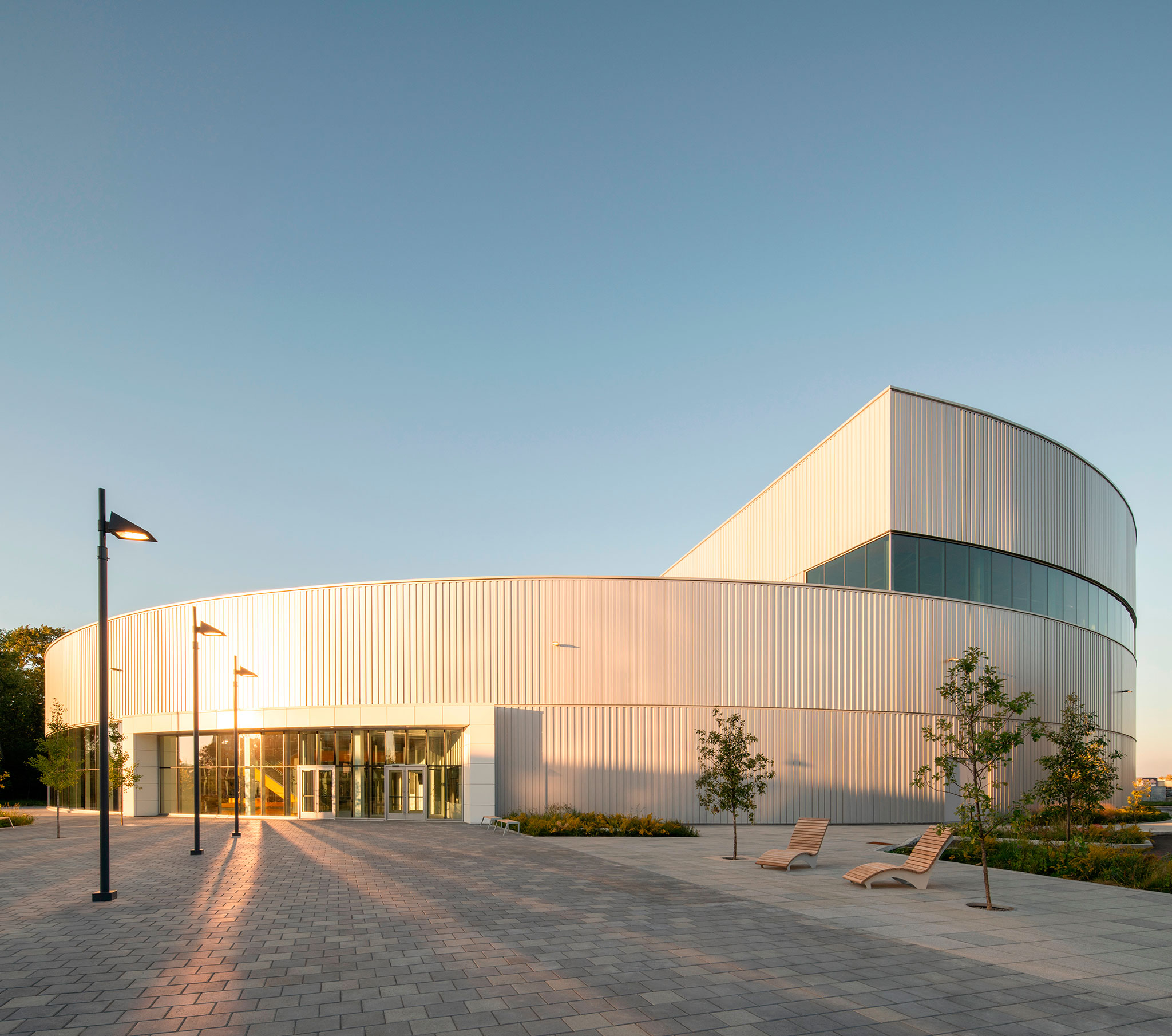Vanguard and colour. Laval’s Aquatic Complex by Sid Lee Architecture ...