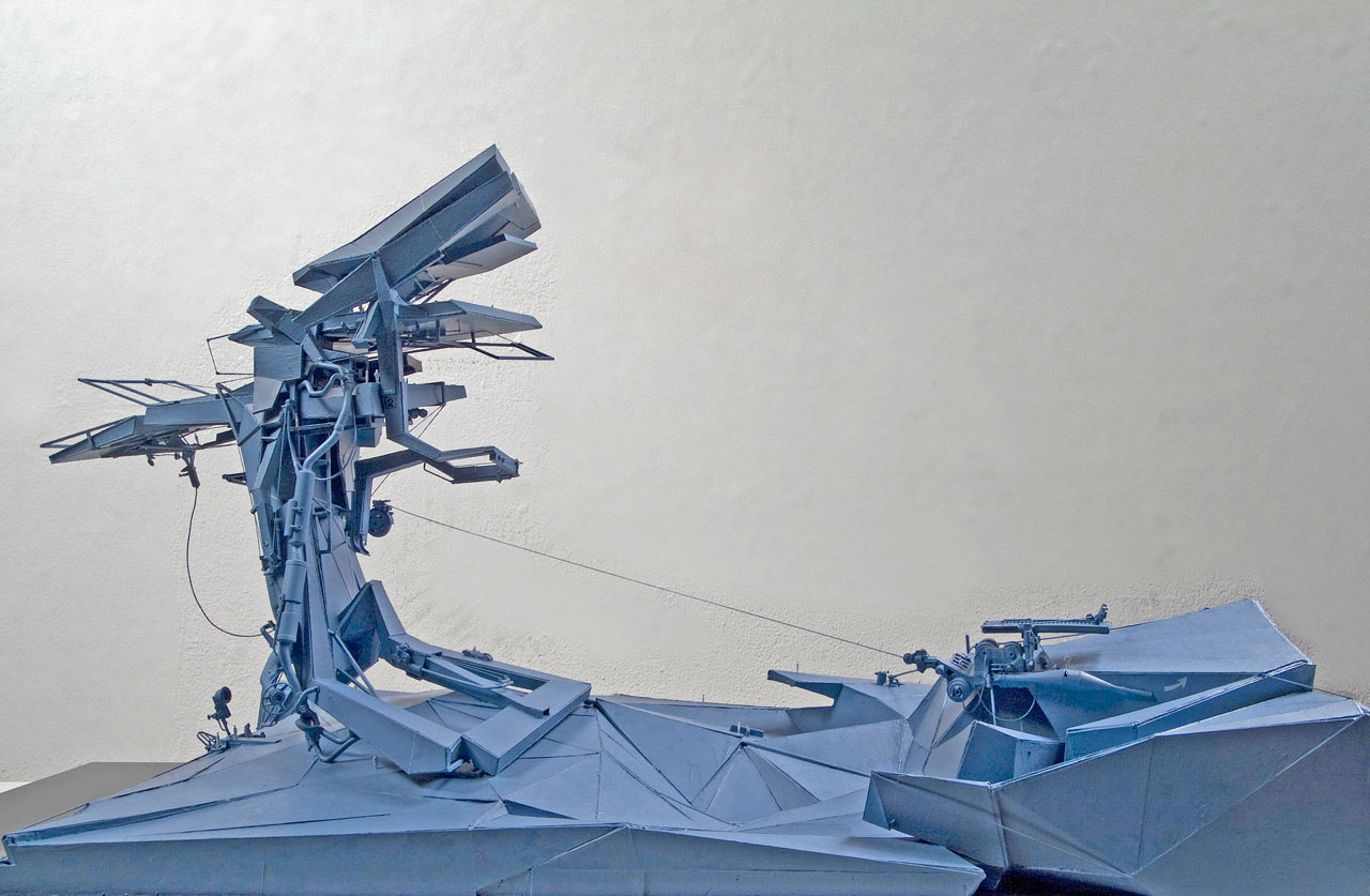 Bryan Cantley. Dirty Geometries + Mechanical Imperfections | METALOCUS