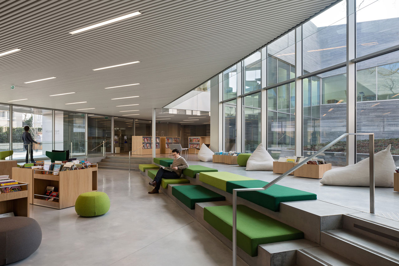 Mediateca en Bourg-la-Reine por Pascale Guédot Architecte | METALOCUS