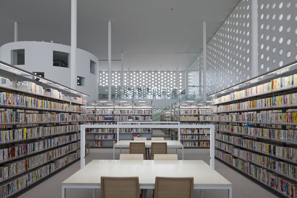 Kanazawa Umimirai Library | METALOCUS