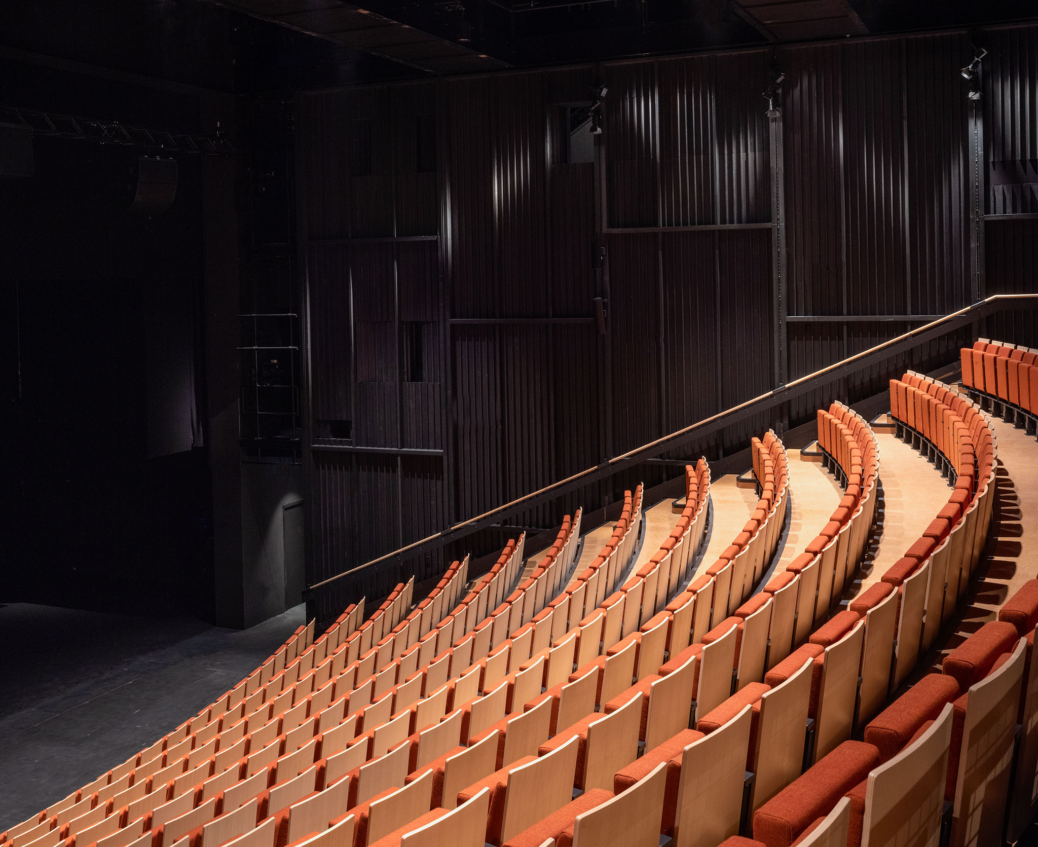 February opening. Sadler’s Wells Dance Theatre by O'Donnell + Tuomey ...
