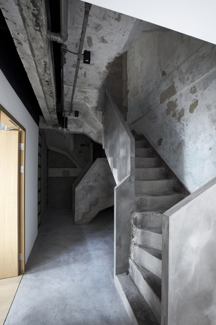 The Waterhouse at South Bund by Neri&Hu | METALOCUS