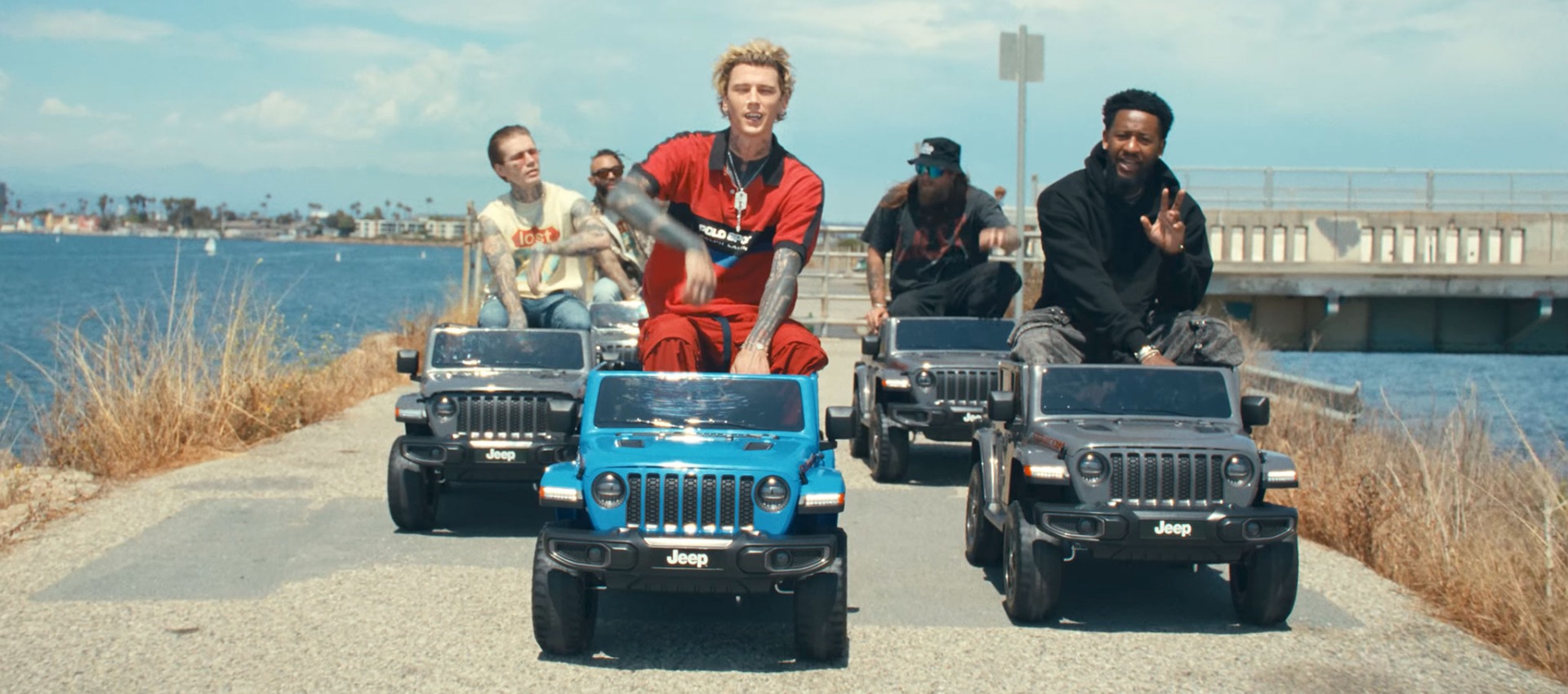 Positive trip. "miss sunshine" by mgk | METALOCUS