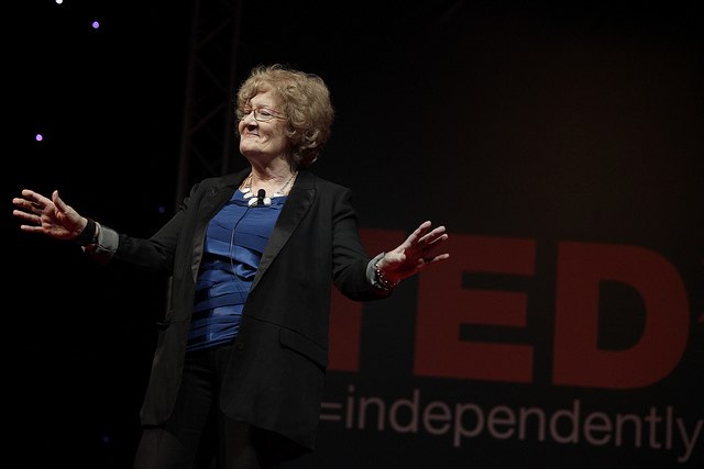 Patricia Ryan: Don't insist on English! (¡No insista en Inglés ...
