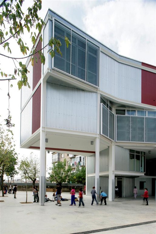 Reshuffle and broadening of CEIP Annexa-Joan Puigbert By Mias ...