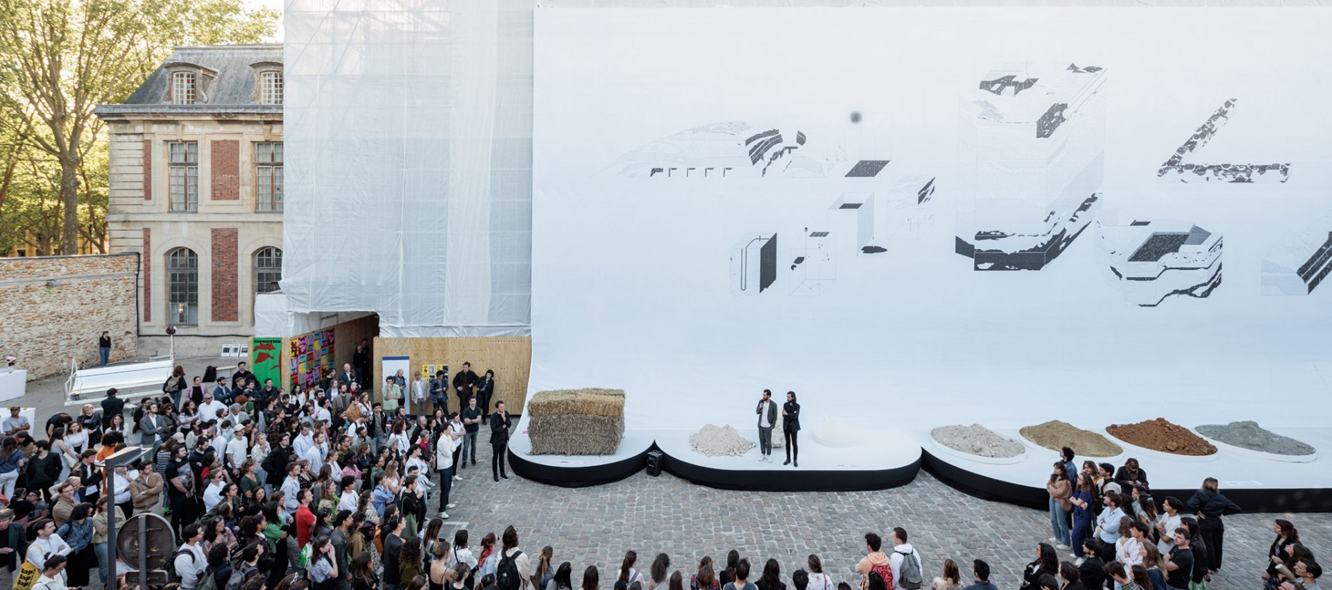 Visible Invisible. The great exhibition in the 2nd edition of the Bap ...