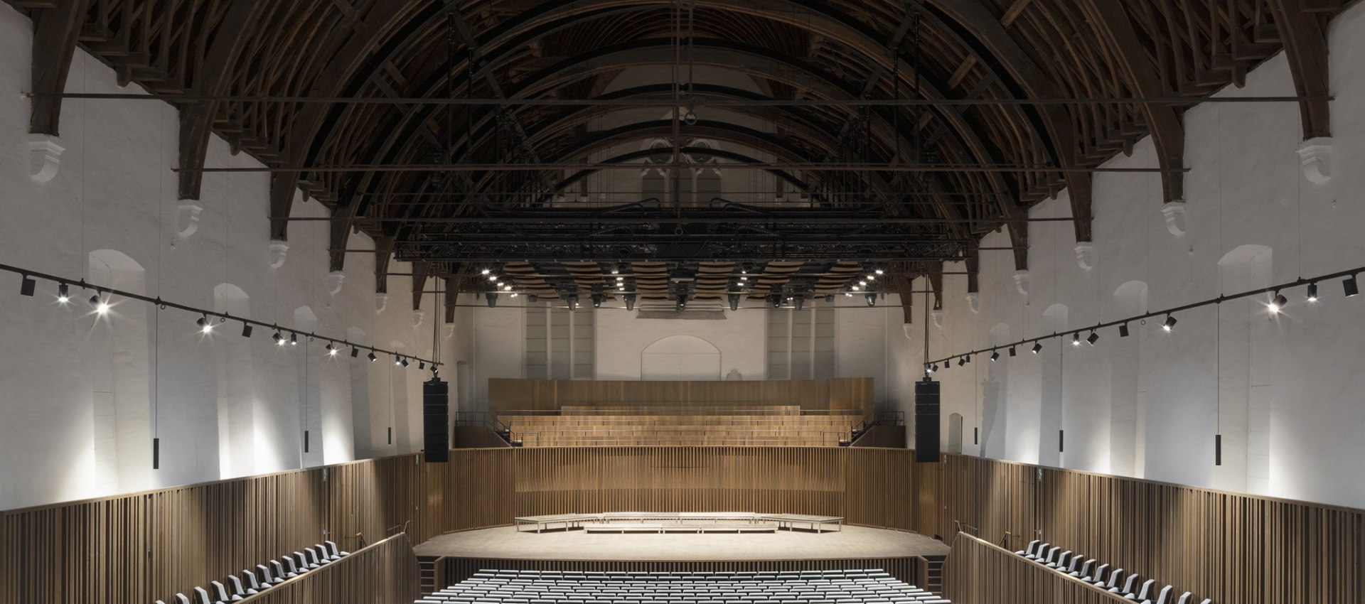 From 13th century Gothic hall, former infirmary, to Bijloke concert ...