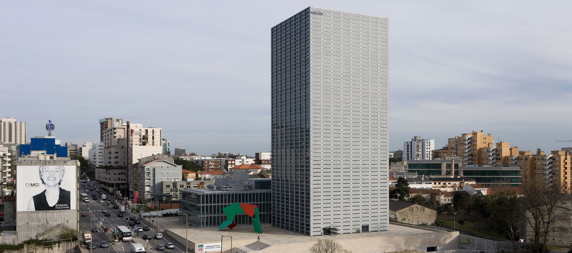 Miesian abstraction. Burgo Tower by Eduardo Souto de Moura | The ...