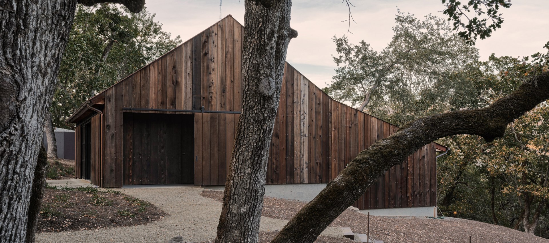 Retrofitting a barn as a dwelling. Tack Barn by Faulkner Architects ...