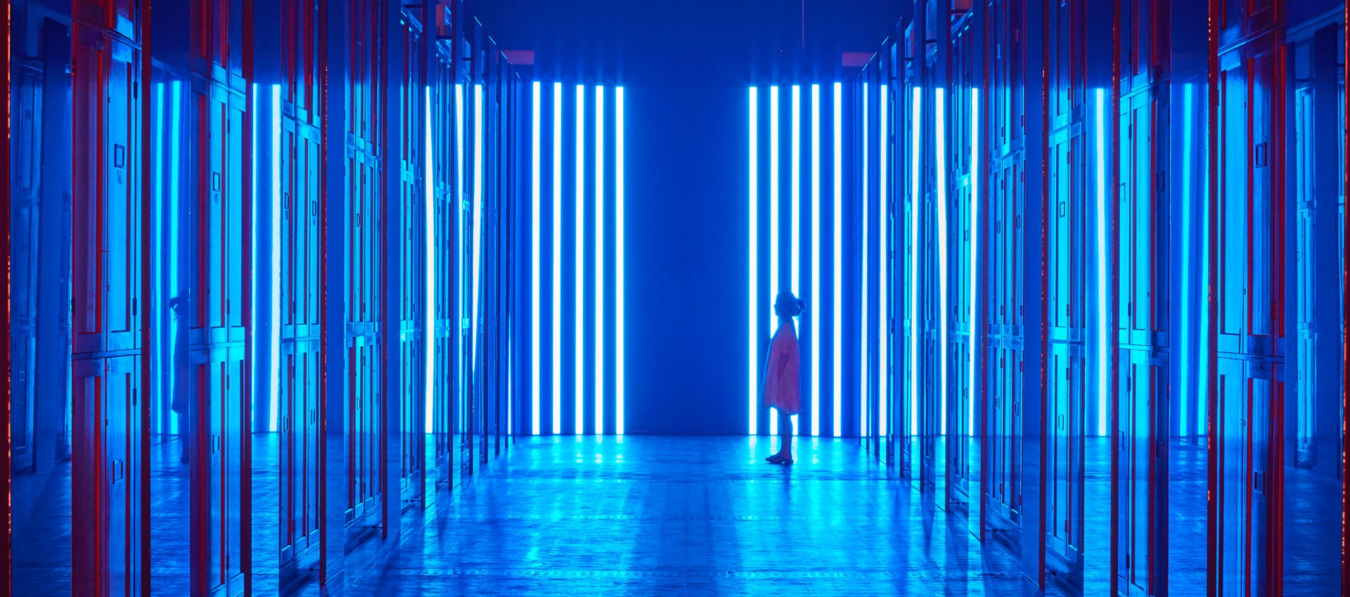 Reflection Room by Flynn Talbot, transforms V&A's Prince Consort ...