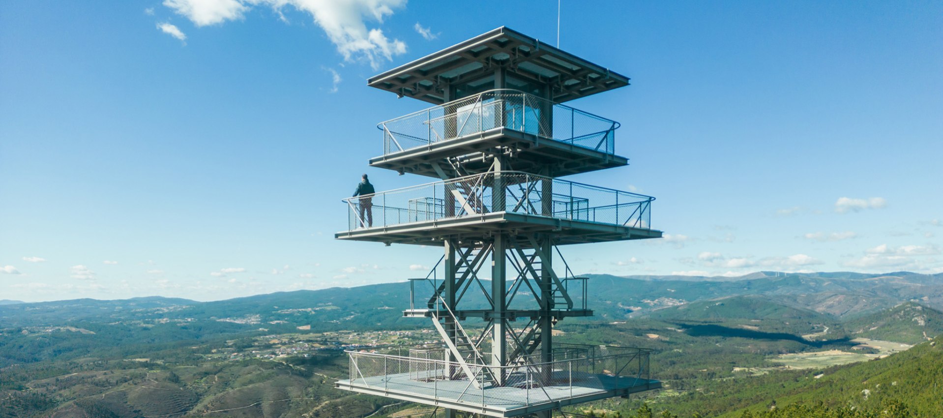 "90 Years Álvaro Siza: Two Towers" an excellent excuse to rediscover ...