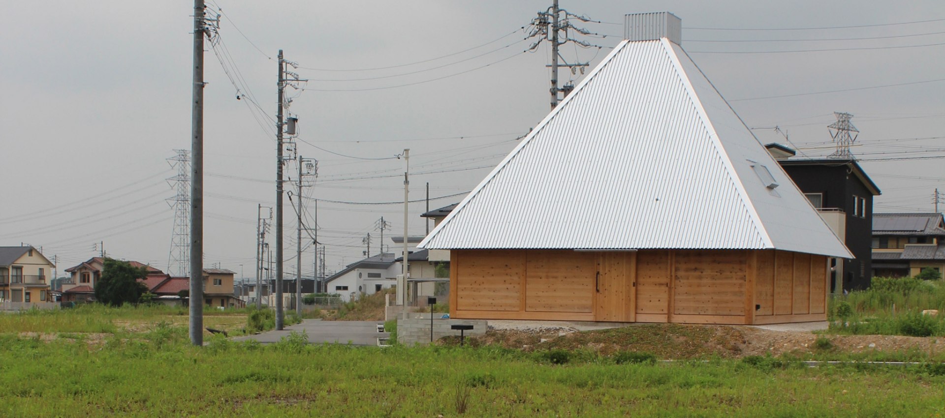 Construction method "Itakura". Togoku House by Tomoaki Uno Architects ...