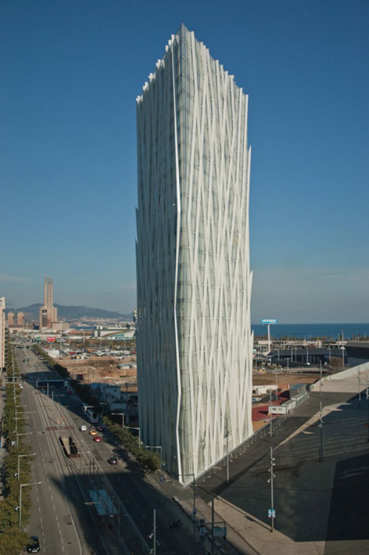 TORRE TELEFÓNICA. DIAGONAL 00 | Sobre Arquitectura y más | Desde 1998