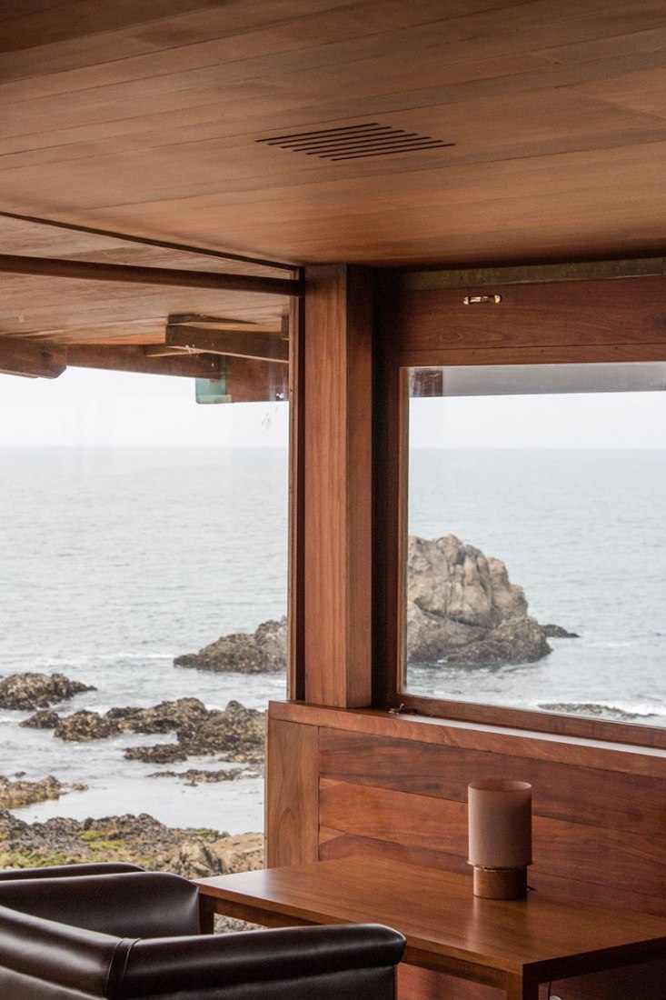 Renovated Boa Nova Casa de Chá by Siza, now Restaurant by Chef Rui ...
