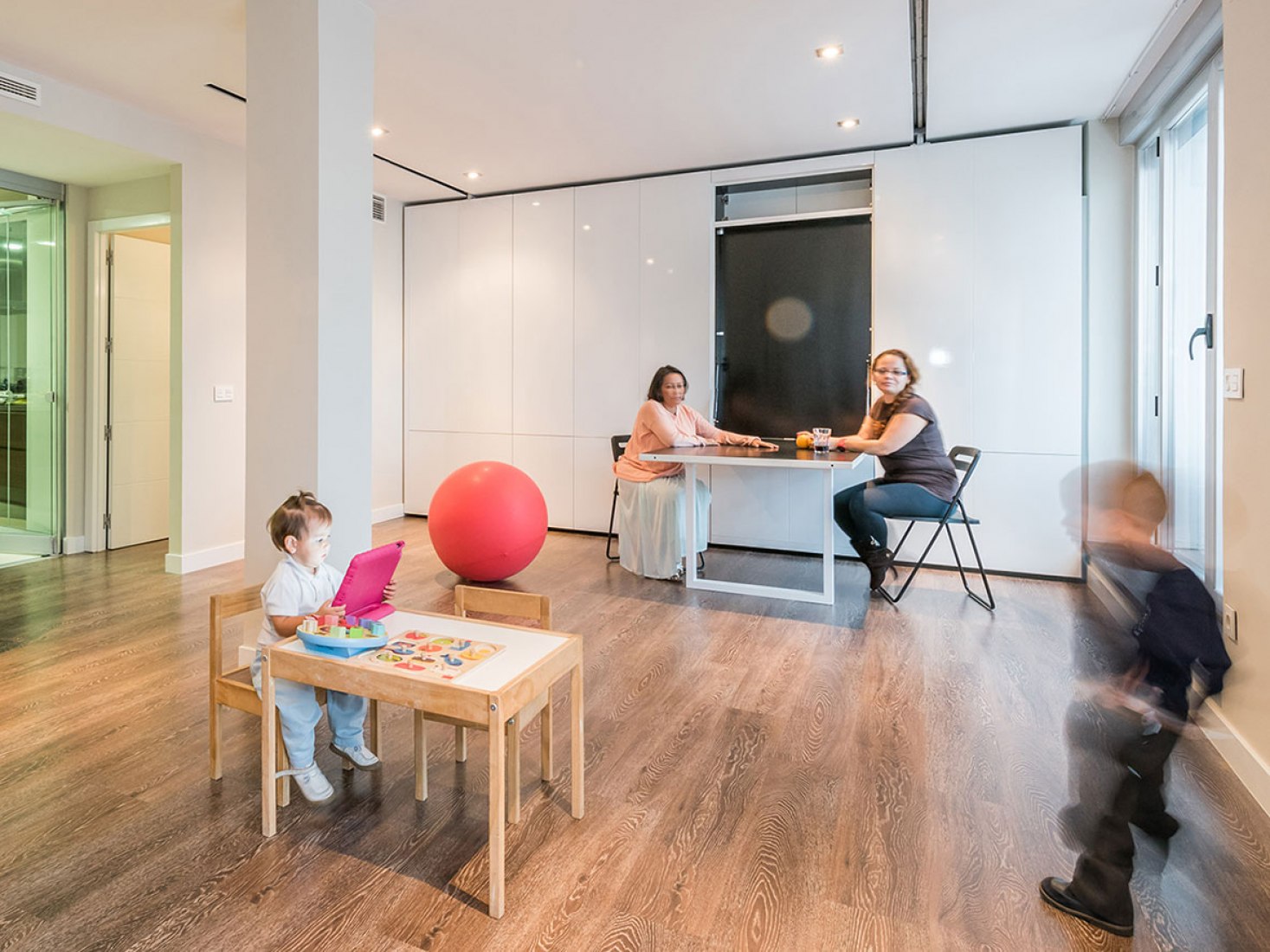 Stella House - Little Big Houses | The Strength of Architecture | From 1998