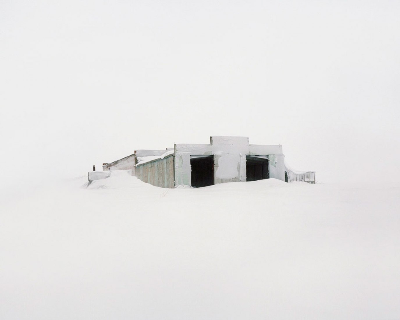 "Áreas restringidas" por Danila Tkachenko | Sobre Arquitectura y más ...