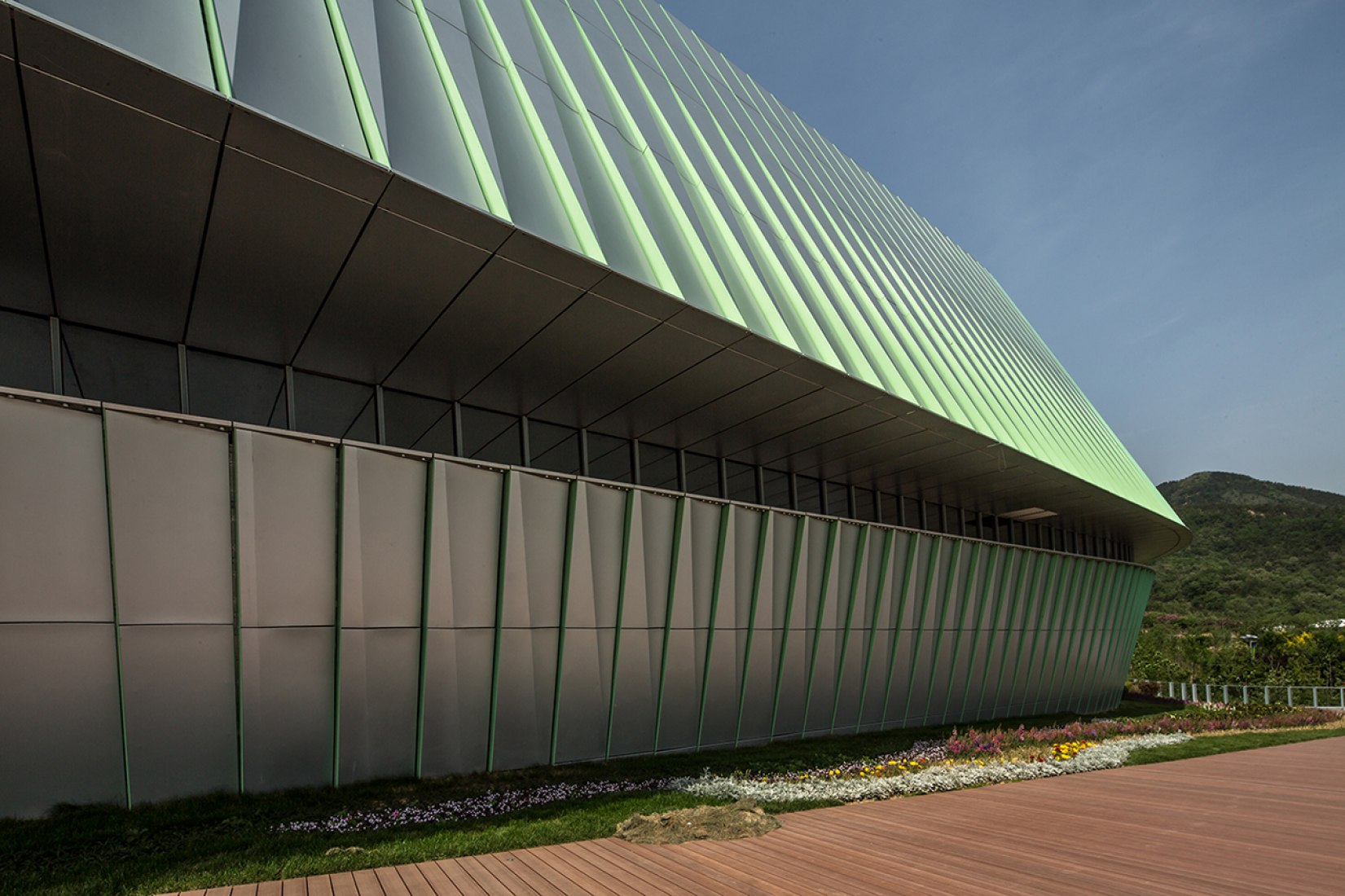 Qingdao World Horticultural Expo Theme Pavilion completed by UNStudio ...