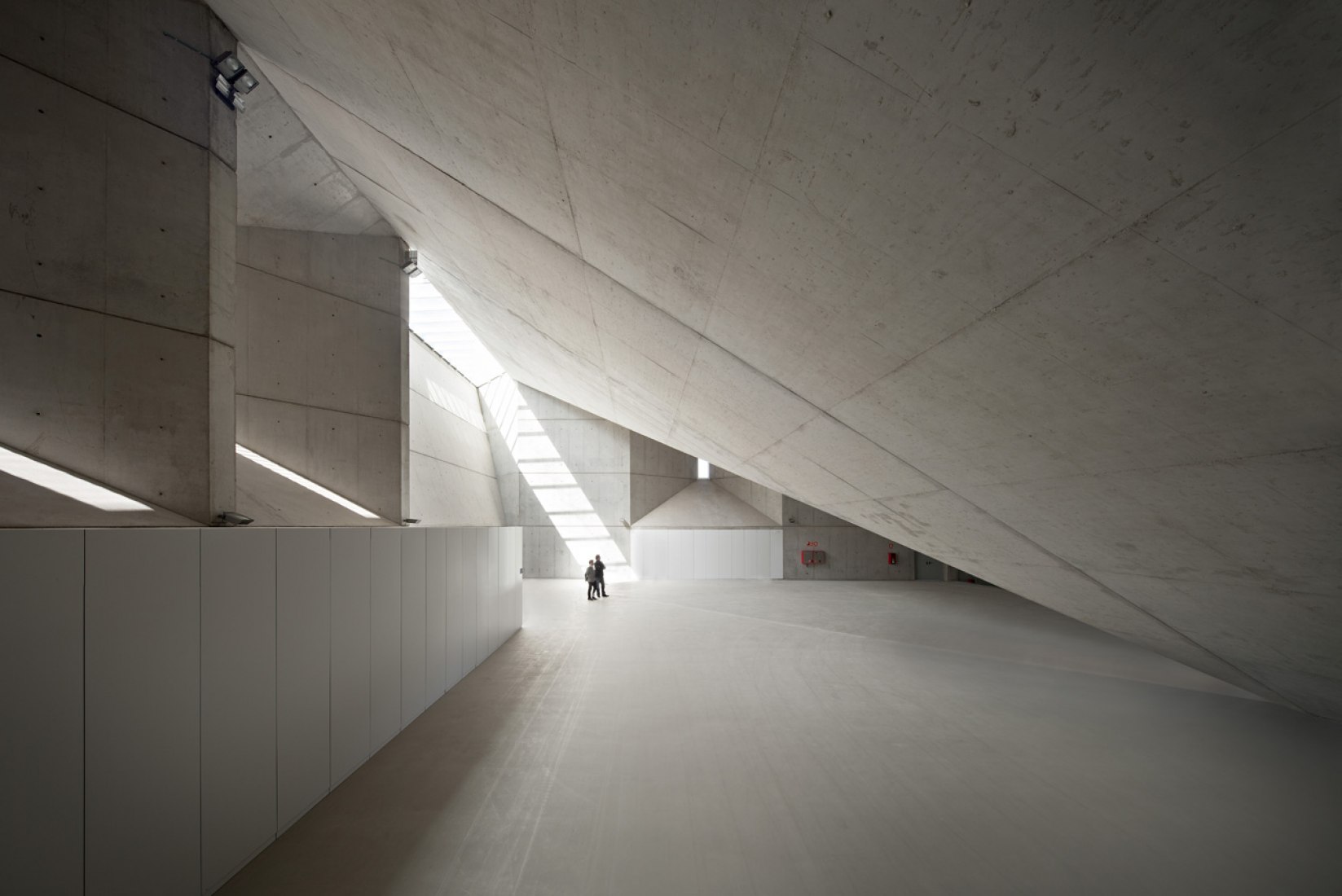 Gran Canary Arena by LLPS Architects | The Strength of Architecture ...