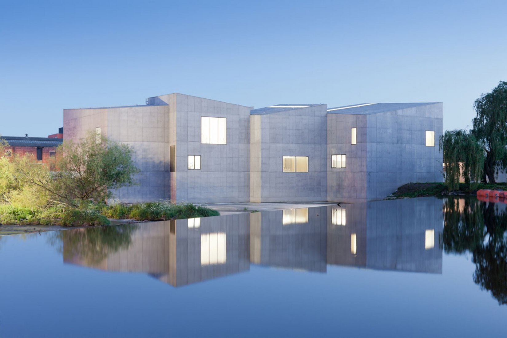 Essentials. David Chipperfield Architects in Madrid | The Strength of ...