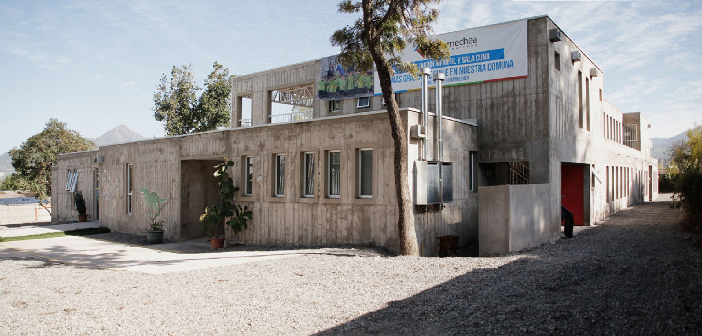 Lastra Kindergarten by Felipe Balmaceda | The Strength of Architecture ...