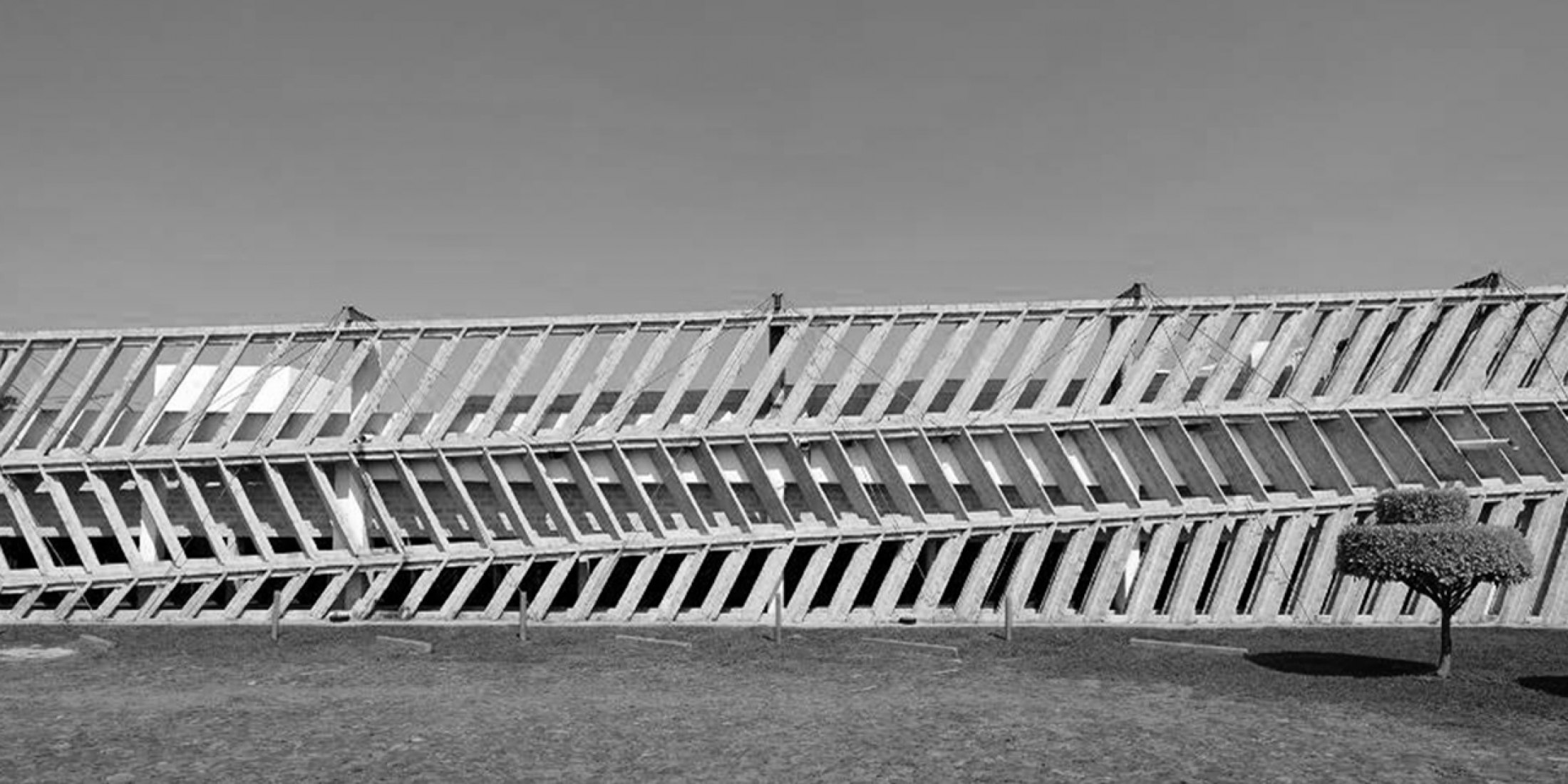 Solano Benítez: Arquitectura Social | The Strength of Architecture ...