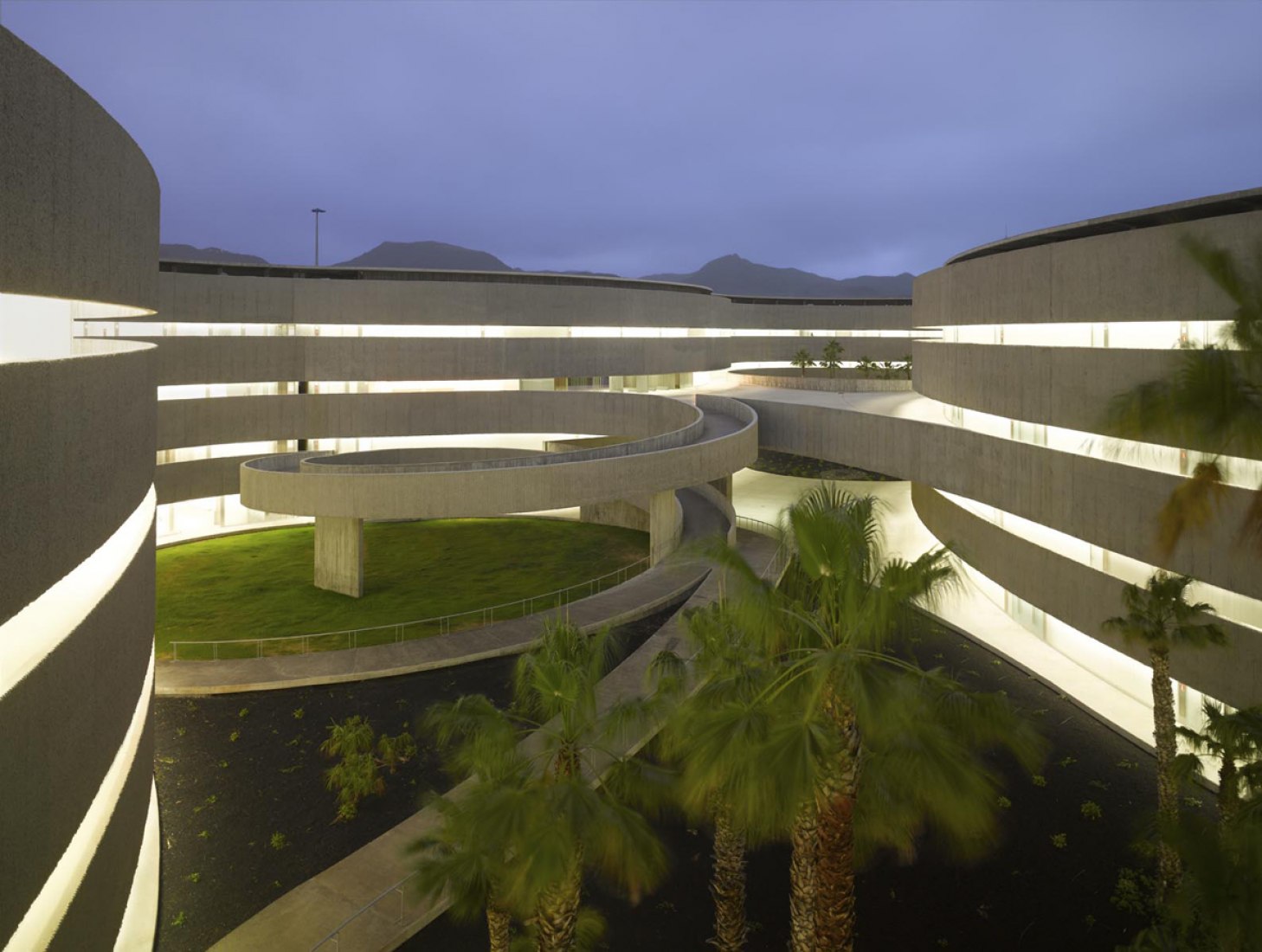 Faculty of Fine Arts, University of La Laguna, by gpy arquitectos | The ...