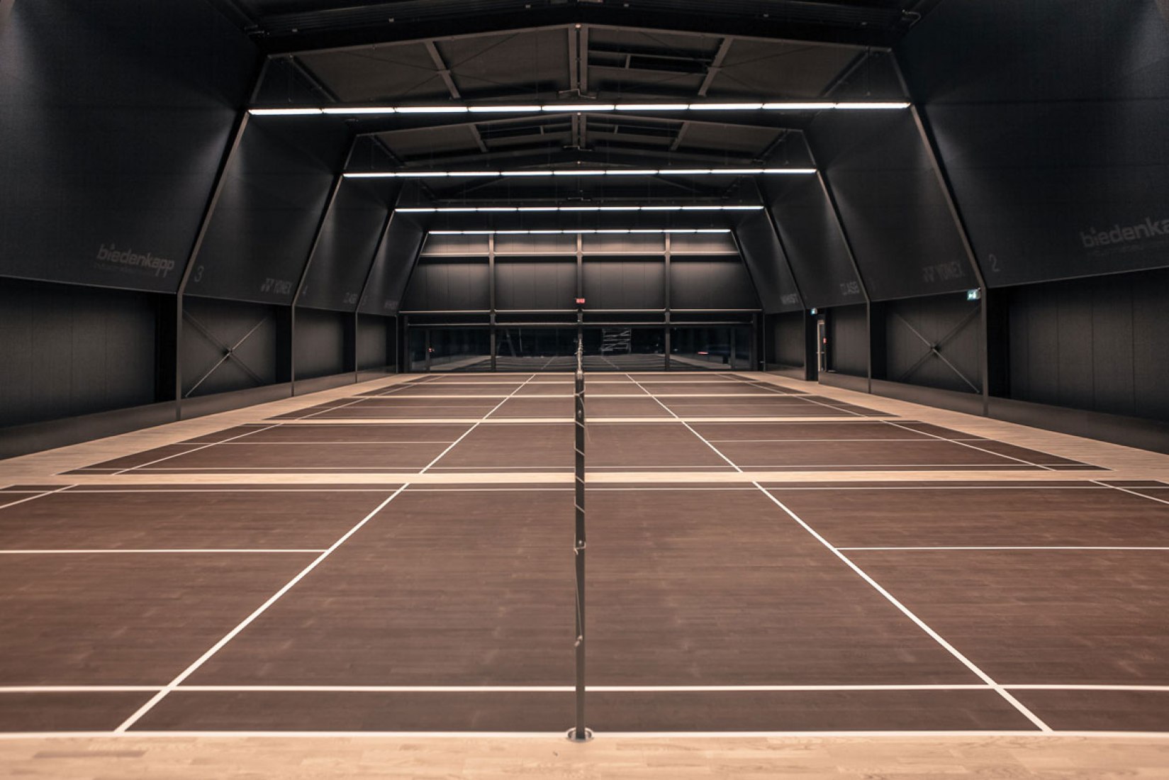 Badminton Hall Langnau por Whist Architekte. | Sobre Arquitectura y más ...
