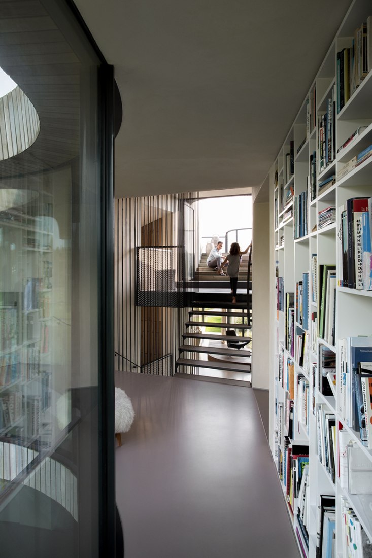 W.I.N.D. House by Ben van Berkel / UNStudio | The Strength of ...