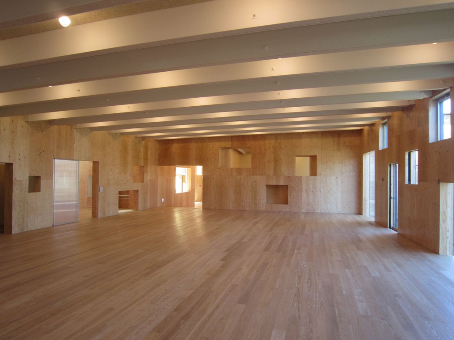 Kids Academy Taiyogaoka Hoikuen | The Strength of Architecture | From 1998
