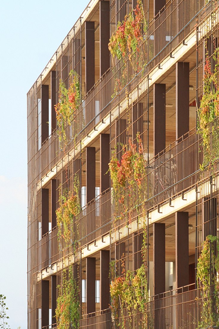 80 social housing in Salou by Toni Gironès | The Strength of ...