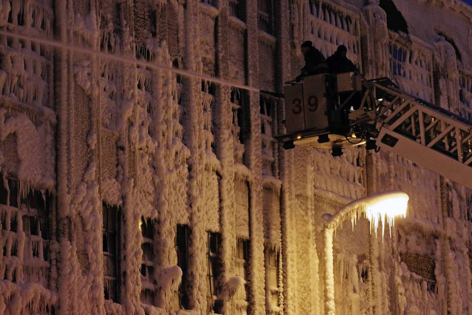 Chicago's Freezing Fire | The Strength of Architecture | From 1998