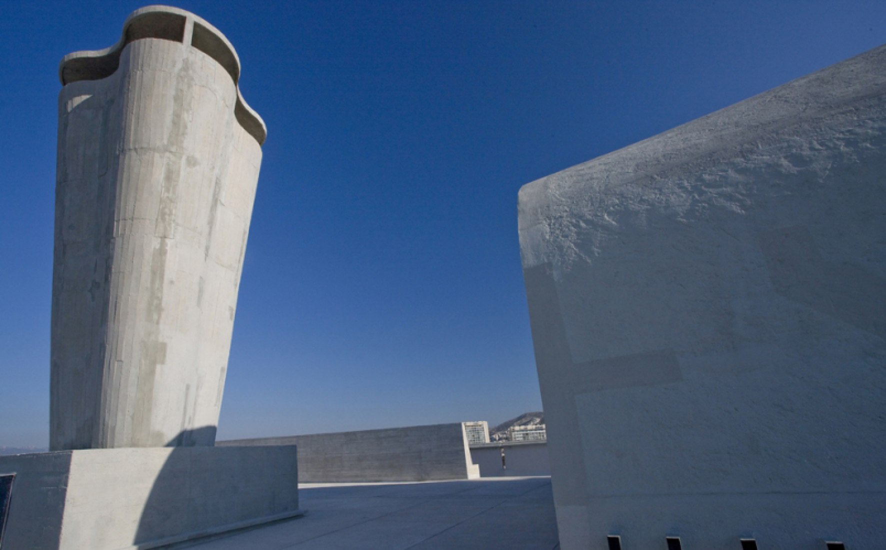 Le Corbusier's Cité Radieuse rooftop to open as art space | The ...