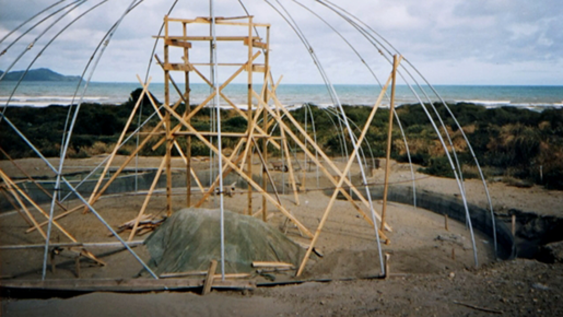 A Dome In Peka Peka | The Strength of Architecture | From 1998