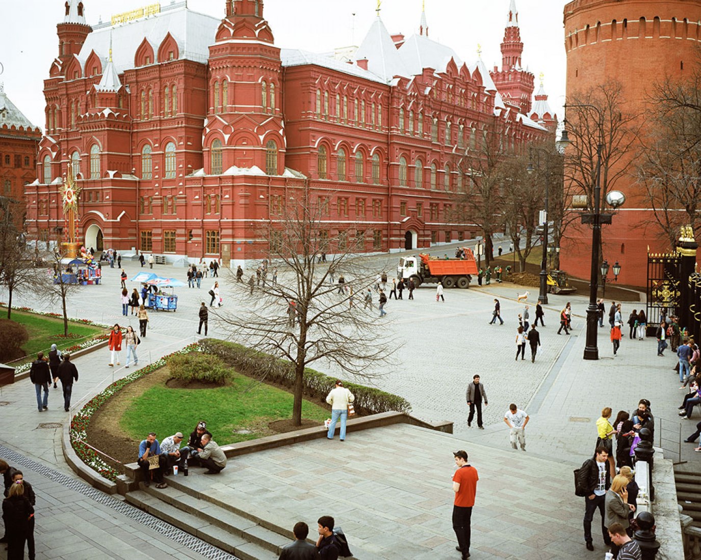 A Model for a City, Post-Soviet Landscape, by Petr Antonov | The ...