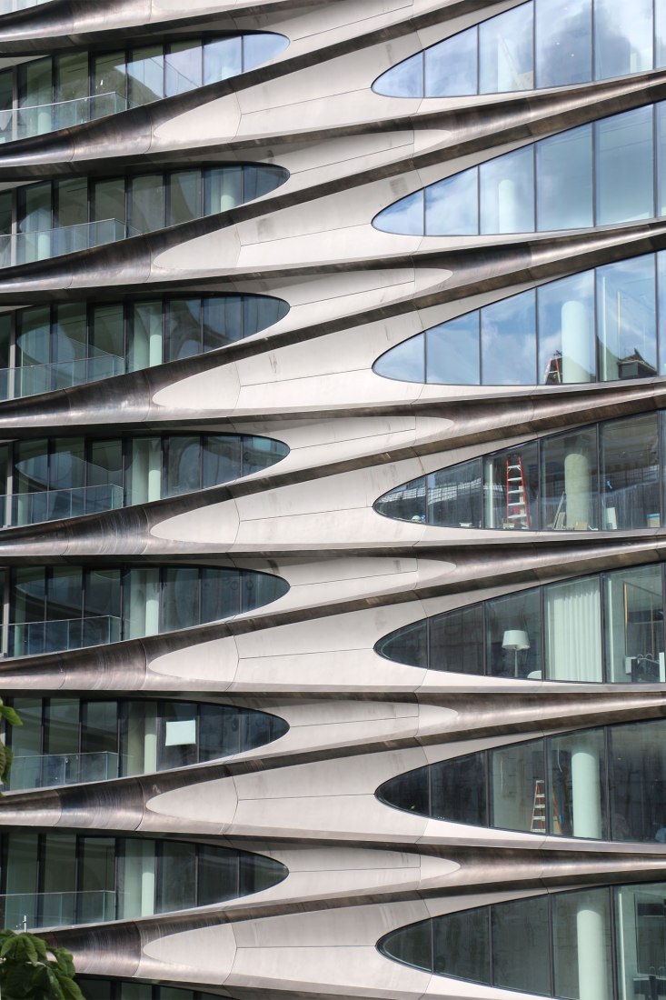 Completed, Zaha Hadid Architects' 520 West 28th building in Chelsea ...