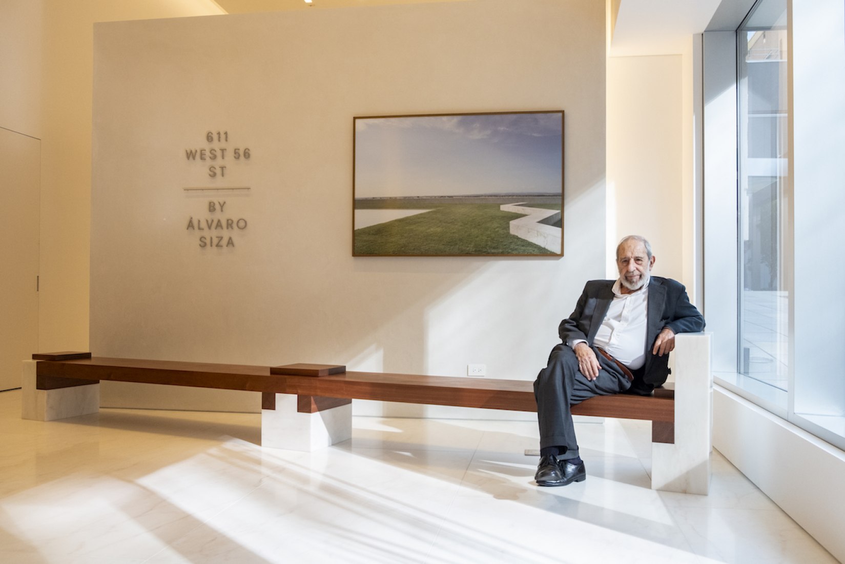 Hell’s Kitchen Bench by Alvaro Siza Vieira, in New York | The Strength ...