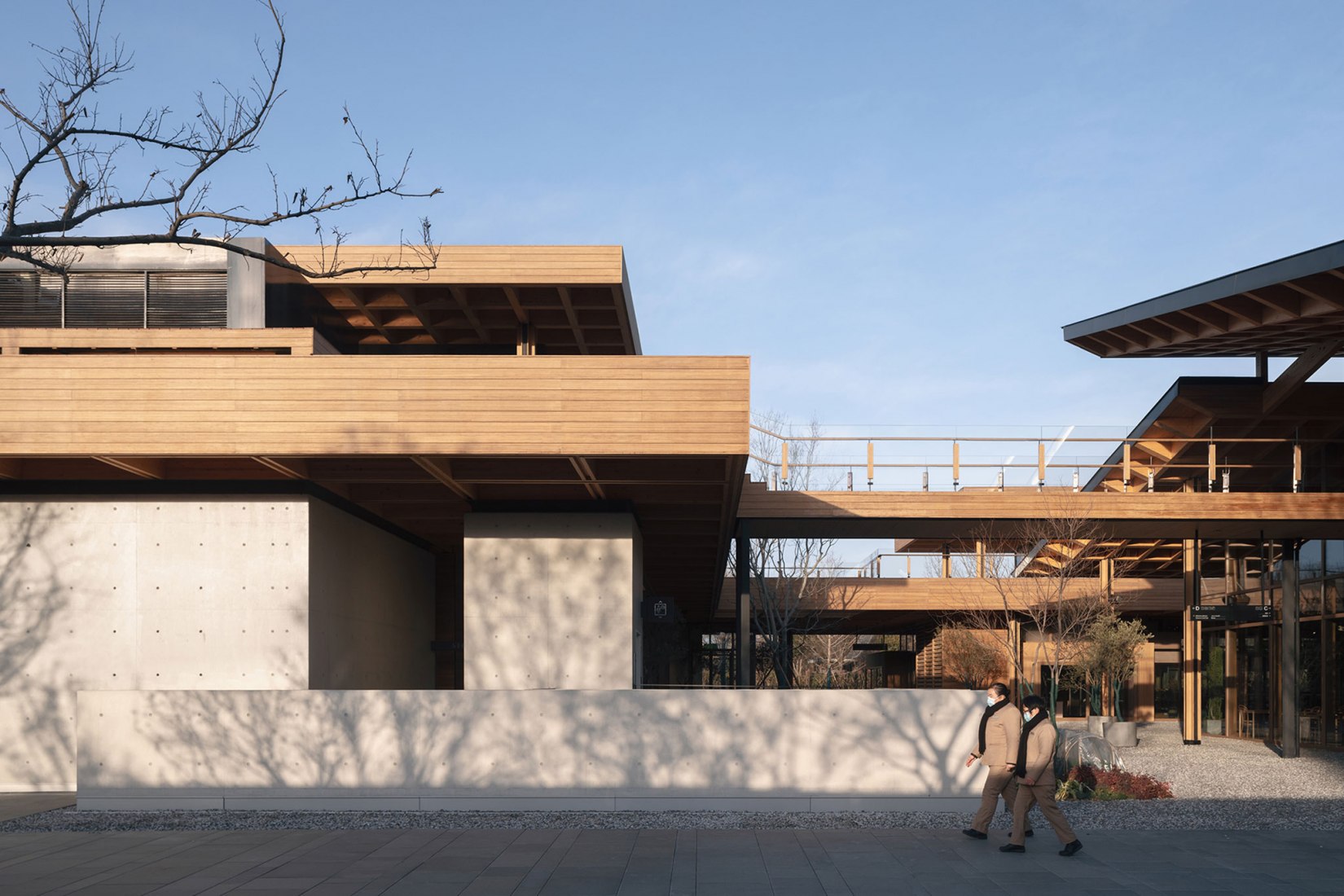 Functional hybrid. PULO MARKET by a9a rchitects | The Strength of ...