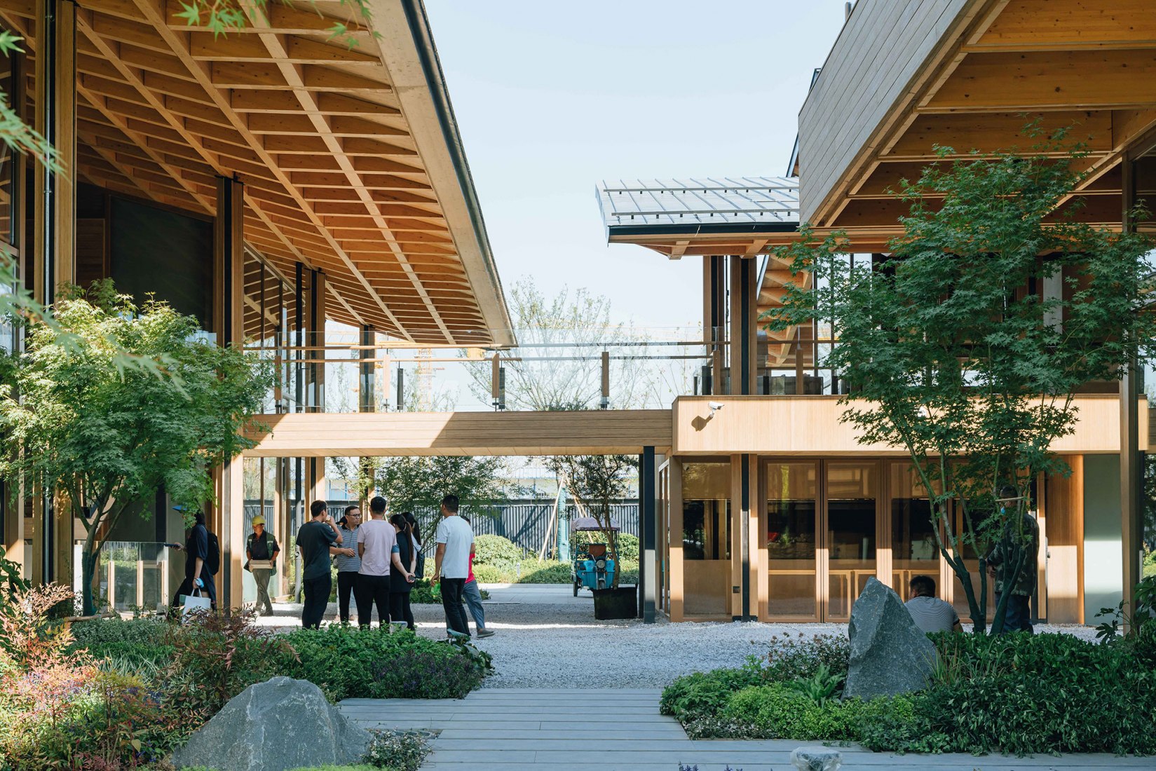 Functional hybrid. PULO MARKET by a9a rchitects | The Strength of ...