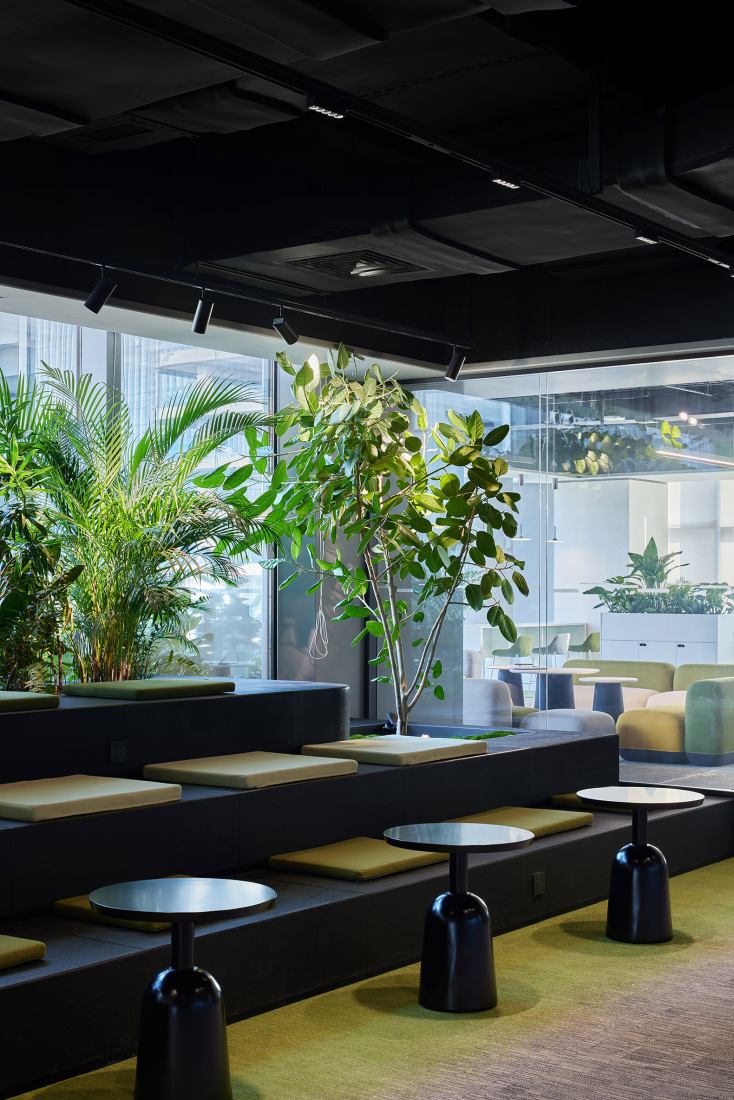 Witness of imagination, nature and technology. T33 Full-Time Center by ...
