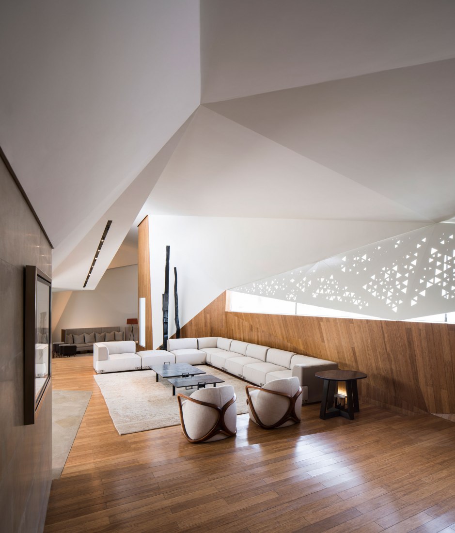 A house vs rock. Rock House by AGi Architects | The Strength of ...