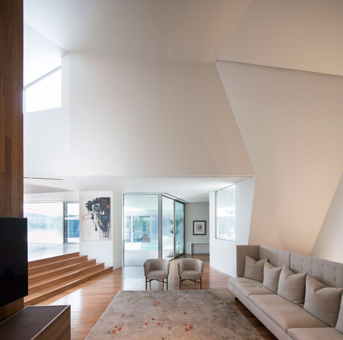 A house vs rock. Rock House by AGi Architects | The Strength of ...