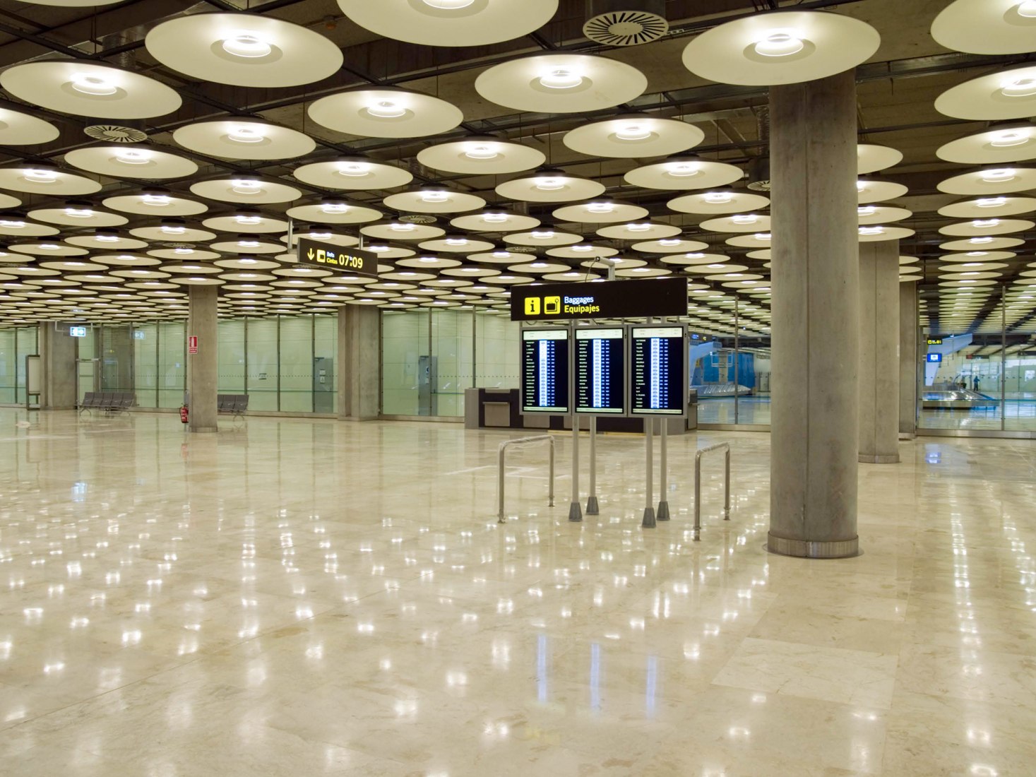 10 years. T4 Madrid Barajas Airport. 2006-2016 | The Strength of ...