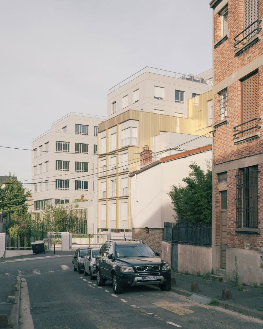 Housing and offices to remodel the street. Mixed-use development by ...