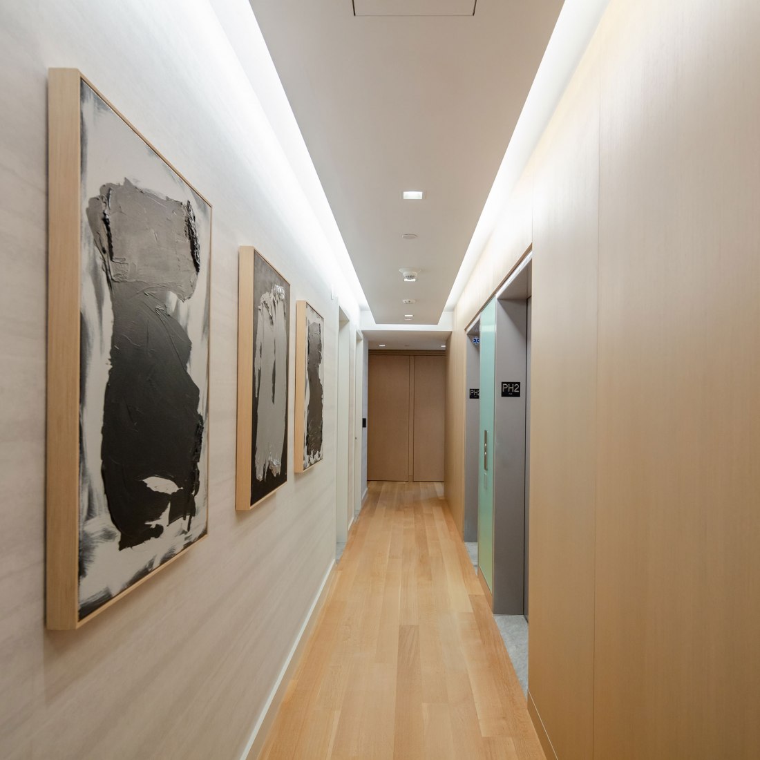 Alvaro Siza completes 611 West 56th Street tower in Manhattan. Photo ...