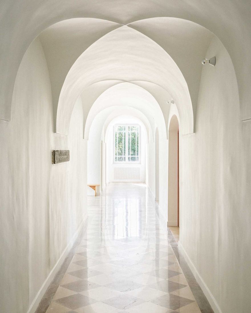 Recover identity. Renovation of a Capuchin convent by Atelier ...