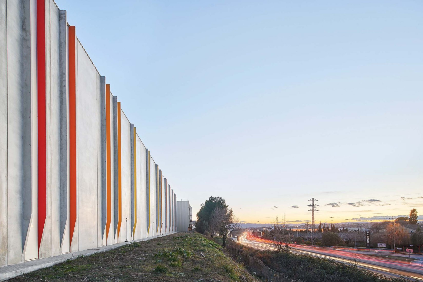 Gateway to a new industry. Idilia Chocolate Factory by Arquid | The ...