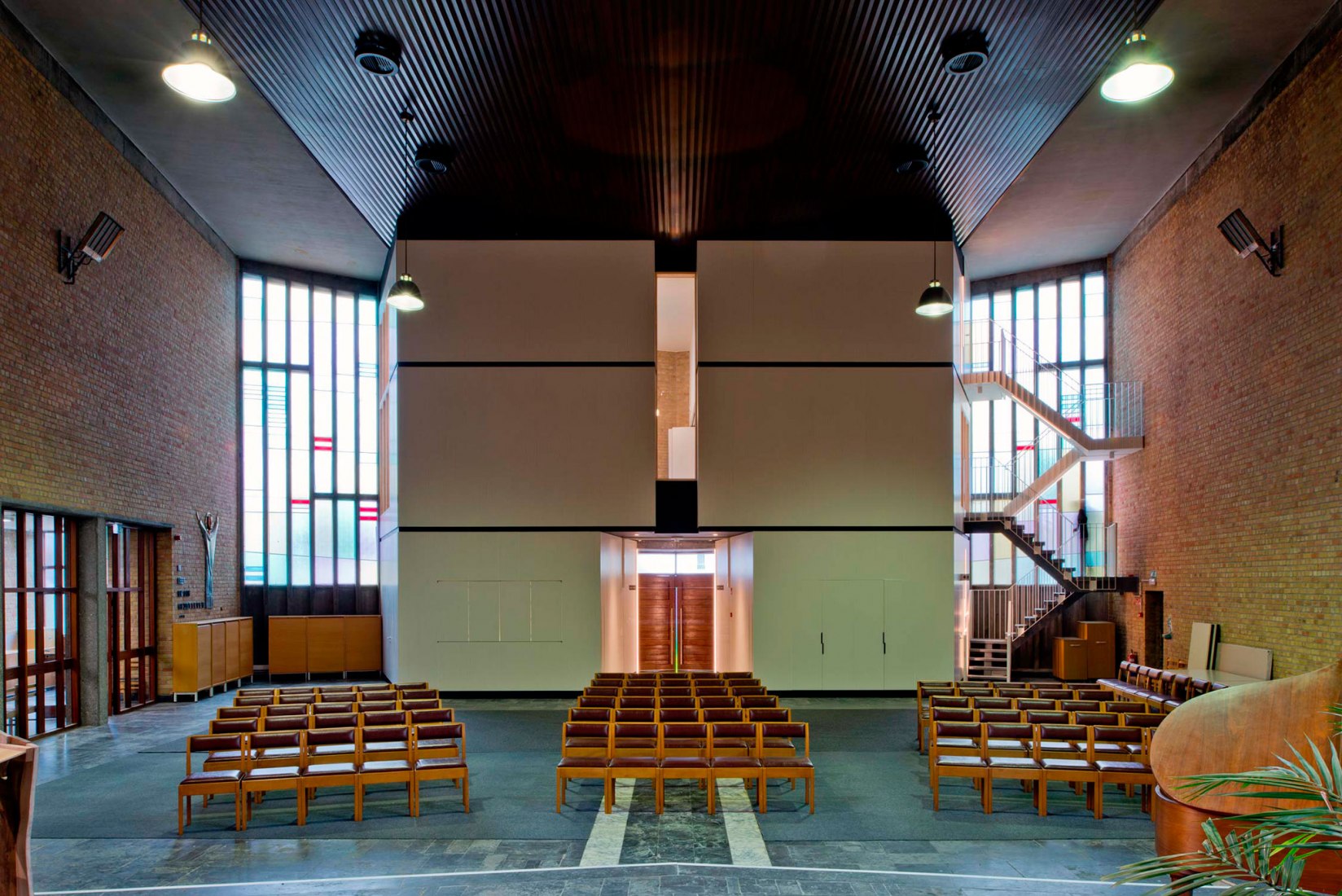 Dialogue and conversion into a place of worship. Blaisant church by B ...