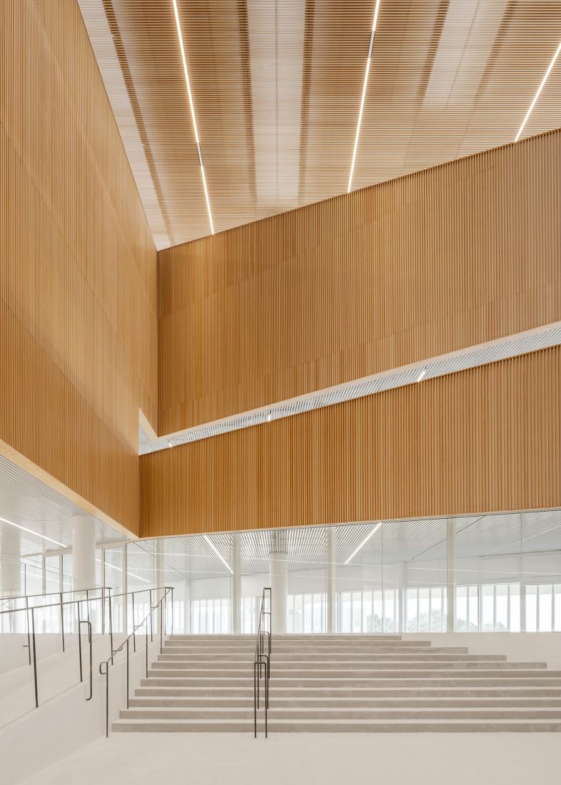 A journey of permeable spaces. LUMEN University of Saclay by Beaudouin ...