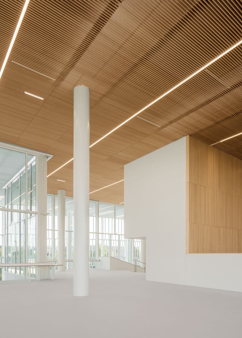 A journey of permeable spaces. LUMEN University of Saclay by Beaudouin ...