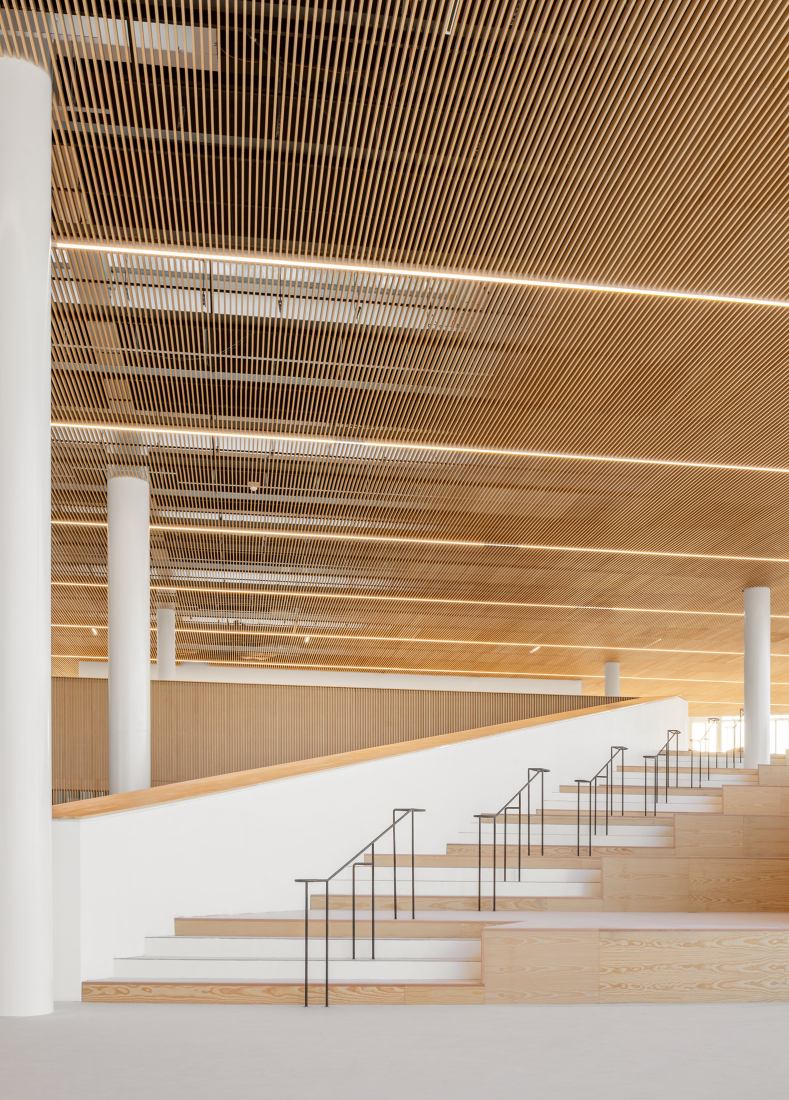 A journey of permeable spaces. LUMEN University of Saclay by Beaudouin ...